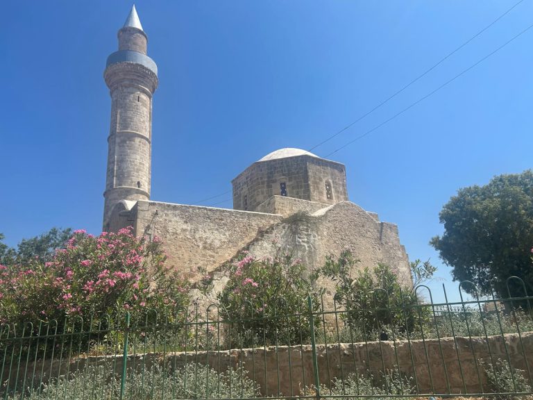 PAPHOS (Pafos), kada ići, što vidjeti i gdje se smjestiti – Putovanja